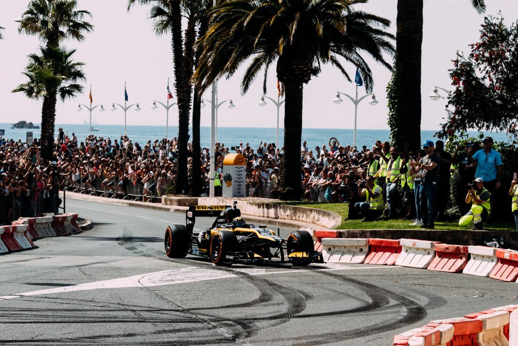 La #F1 sbarca anche a Disneyland Paris - Top Speed