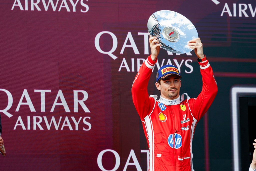 Leclerc rinnova con la Ferrari: "Molto più di una squadra". Ma adesso ...